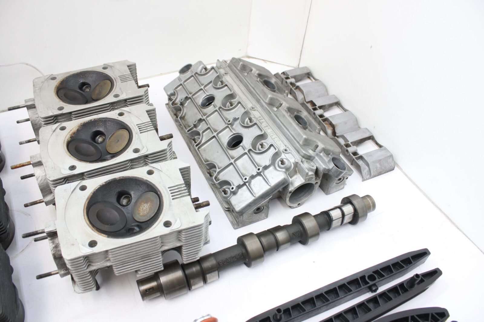 Needs Some Assembly: A Porsche 964 M64 Flat-Six