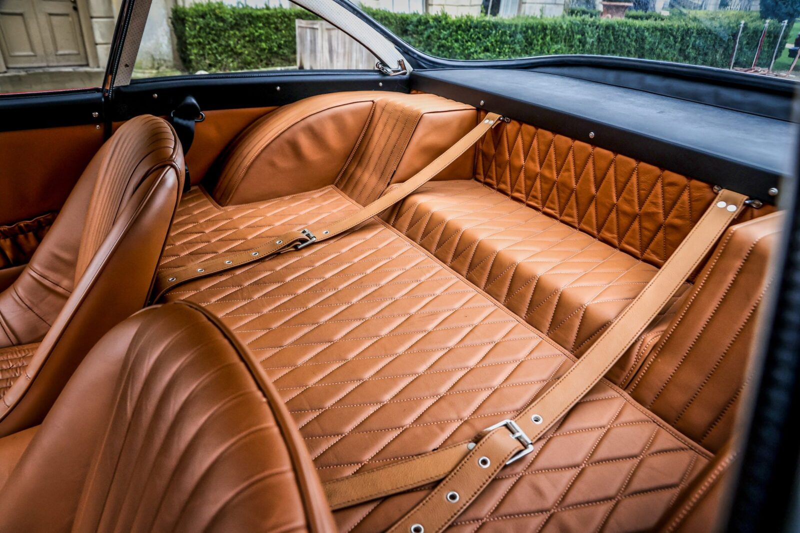 This Ferrari 250 GT Lusso By Fantuzzi Is The Only One Of Its Kind In ...