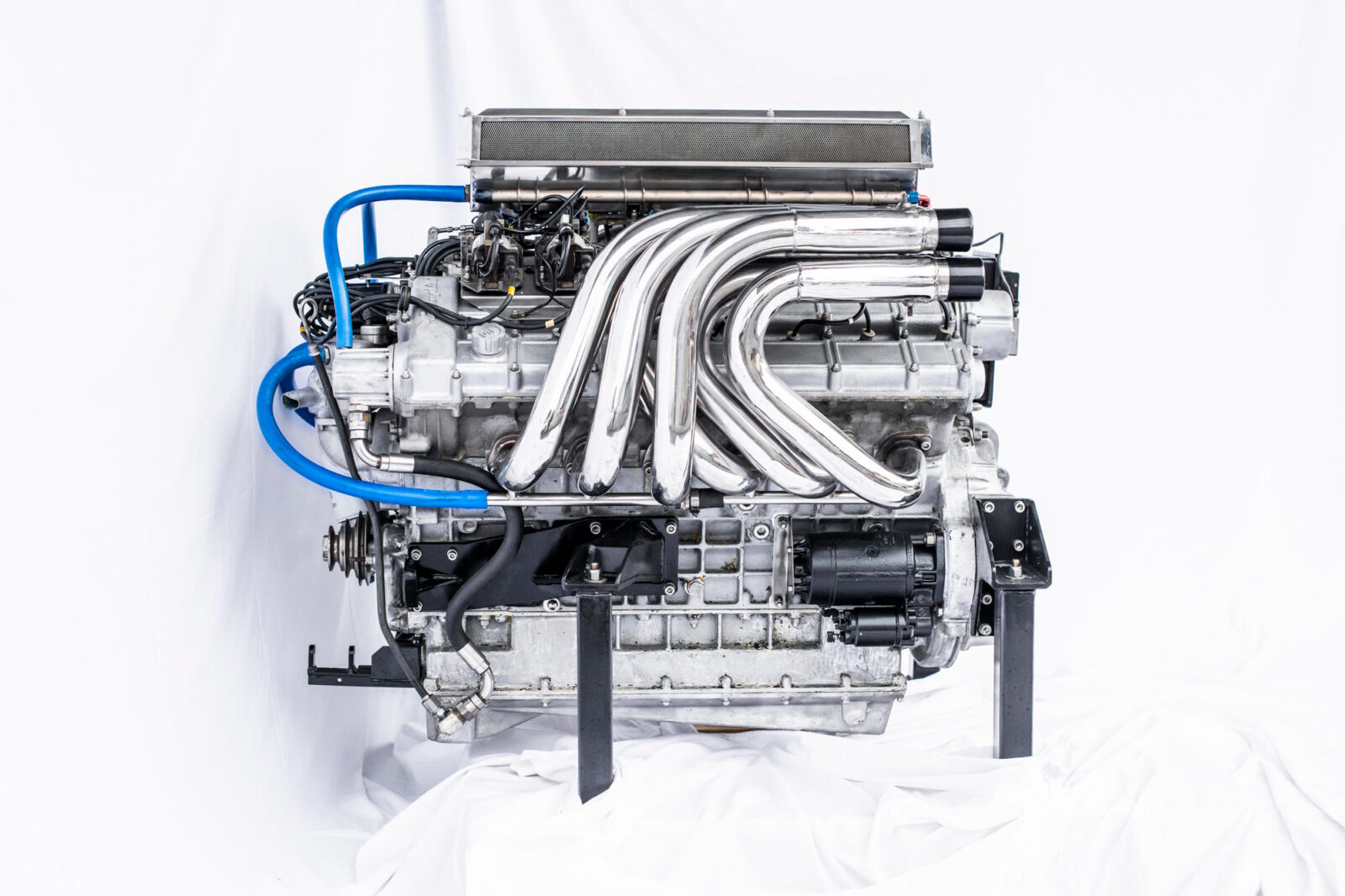 For Sale: A Rare 9.3 Liter Lamborghini L900 V12 Marine Engine