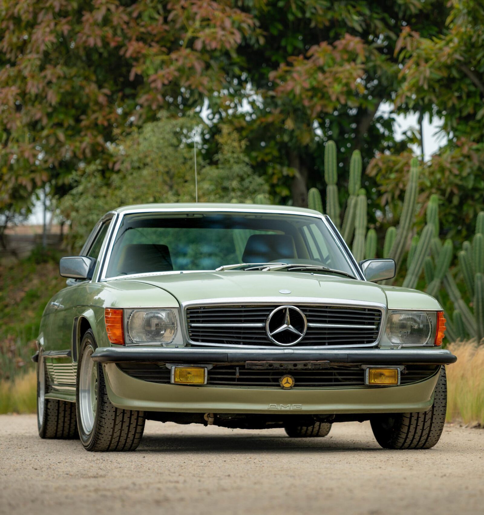 Madness On Wheels: The "Green Machine" Mercedes-Benz 450SLC 6.9 V8