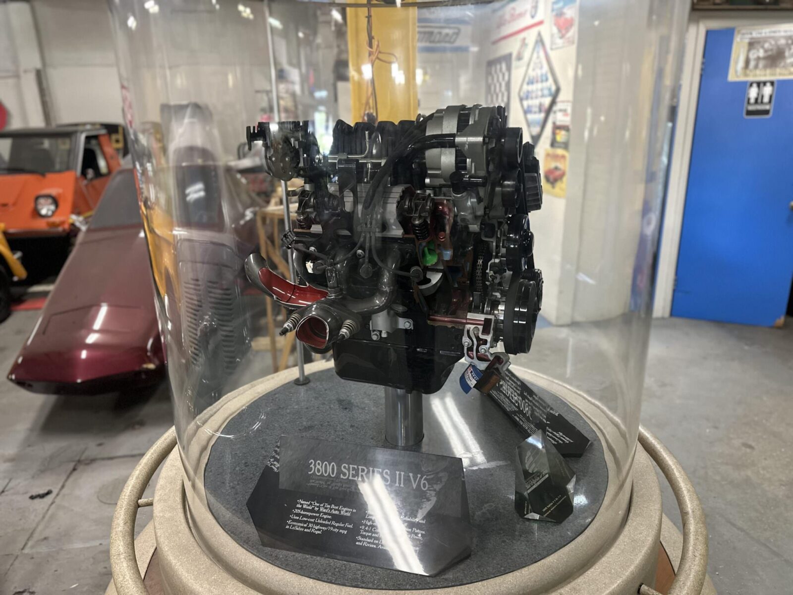 General Motors Cutaway Display Engine: A Buick 3800 V6 "Fireball"