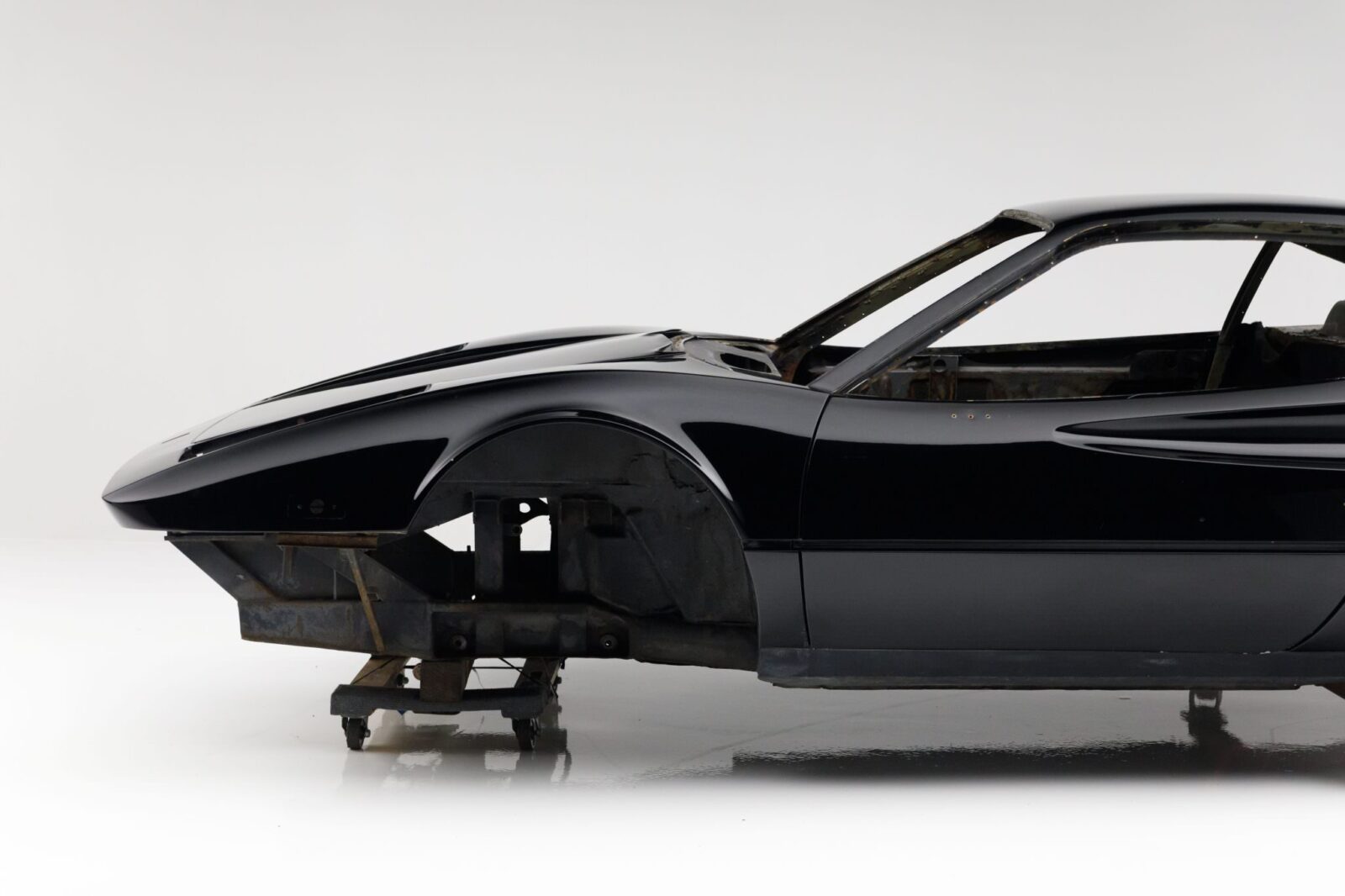 For Sale: A 1977 Ferrari 308 GTB Project Car