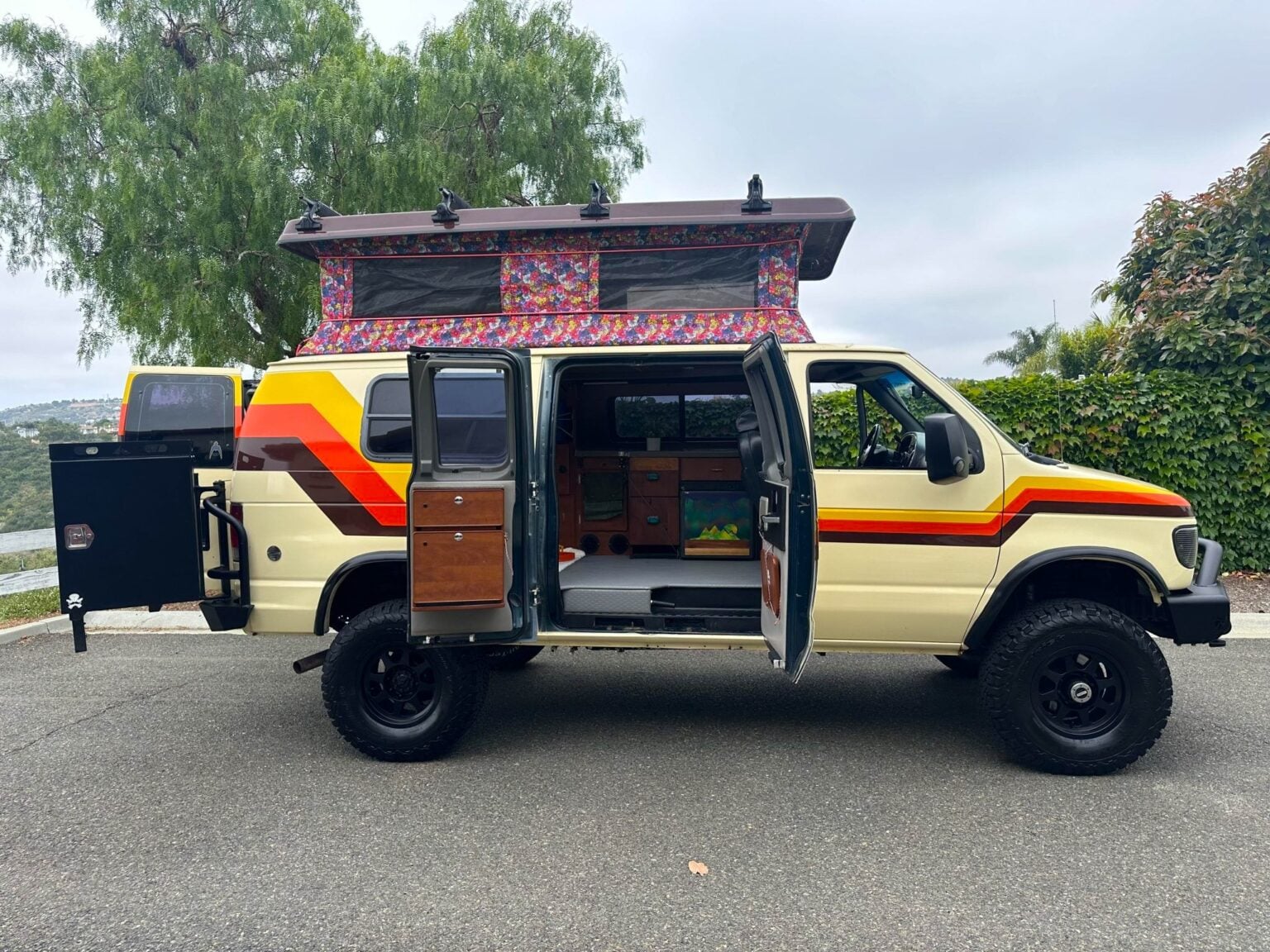 For Sale: A 6.8 Liter V10-Powered Ford E-350 4×4 Sportsmobile Camper