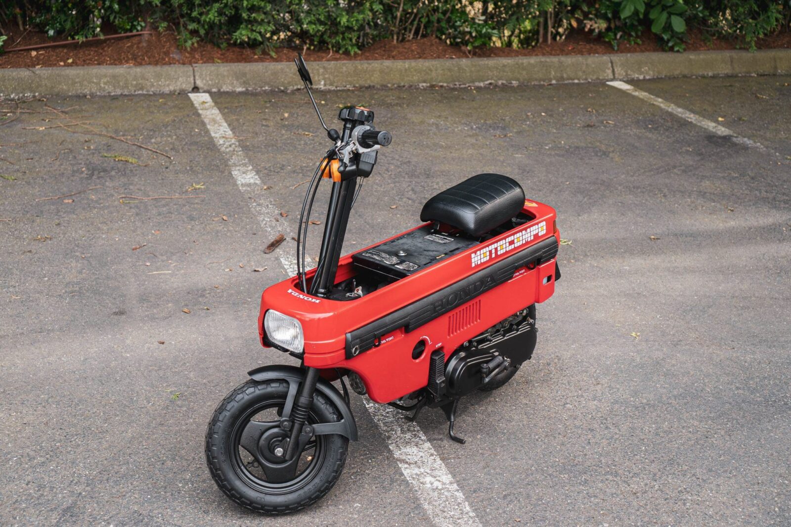 Honda Motocompo: A Folding Scooter That Fits In Your Trunk