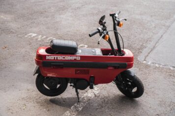 Honda Motocompo: A Folding Scooter That Fits In Your Trunk