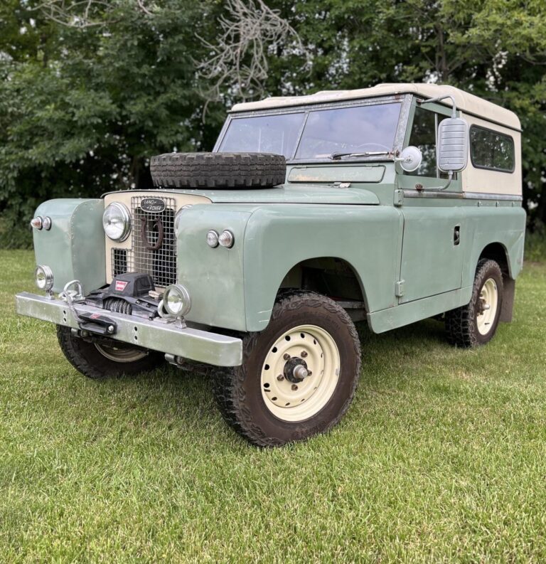 Unusual 4x4: A MerCruiser Boat Engine-Powered 1964 Land Rover Series IIA