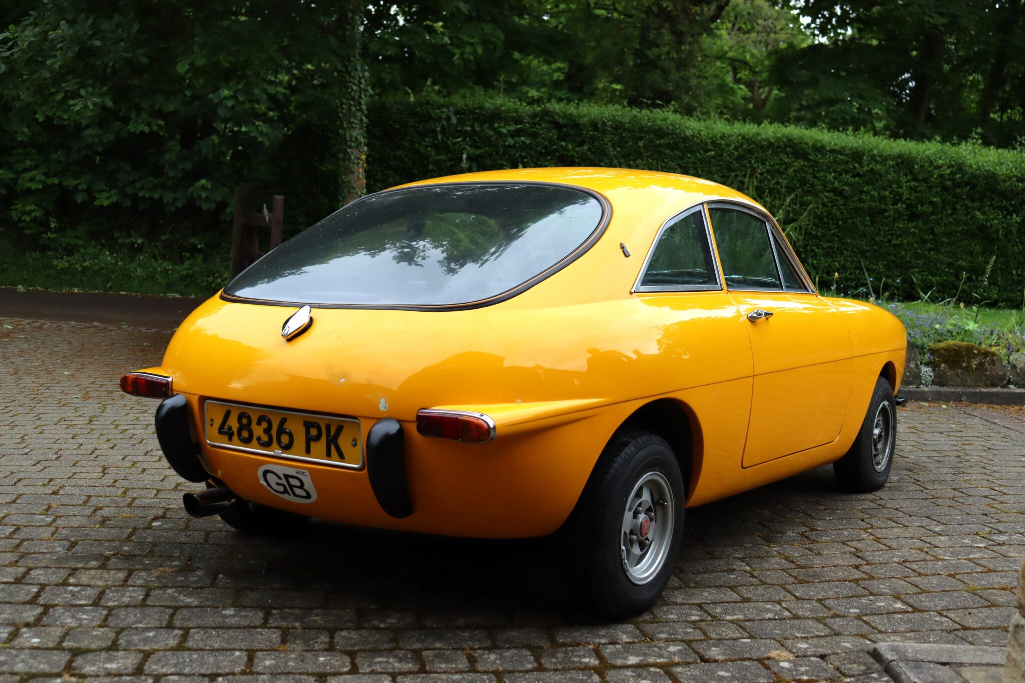 The Ogle SX1000: A Rare British Sports Car With A Star Wars Connection