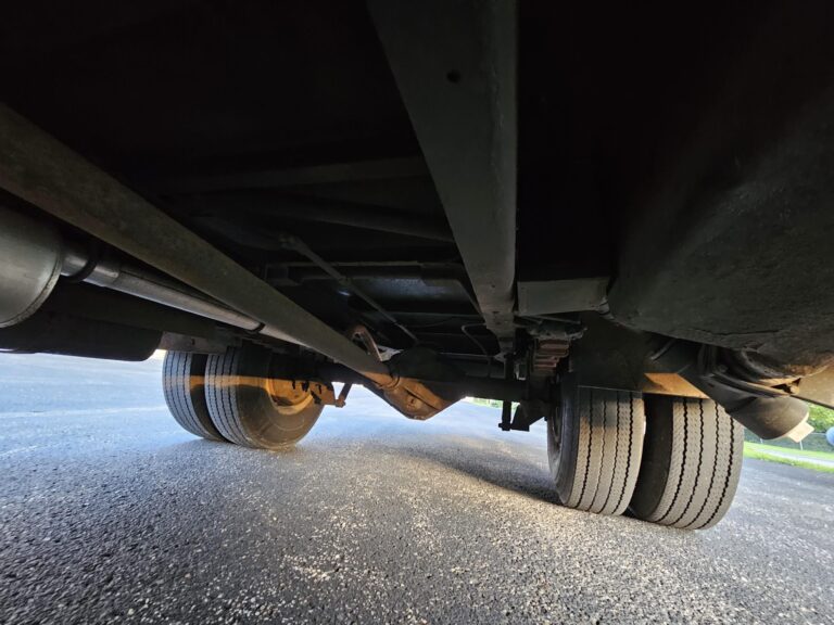 Retro Home-On-Wheels: A 1969 Winnebago D22 Motorhome