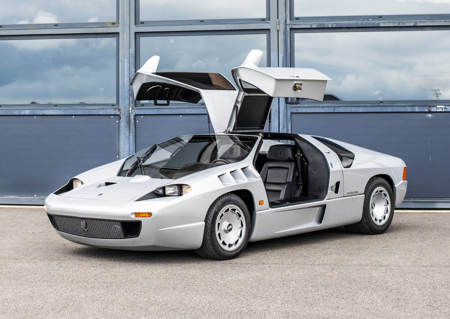The "Forgotten" German Supercar: The Isdera Imperator 108i