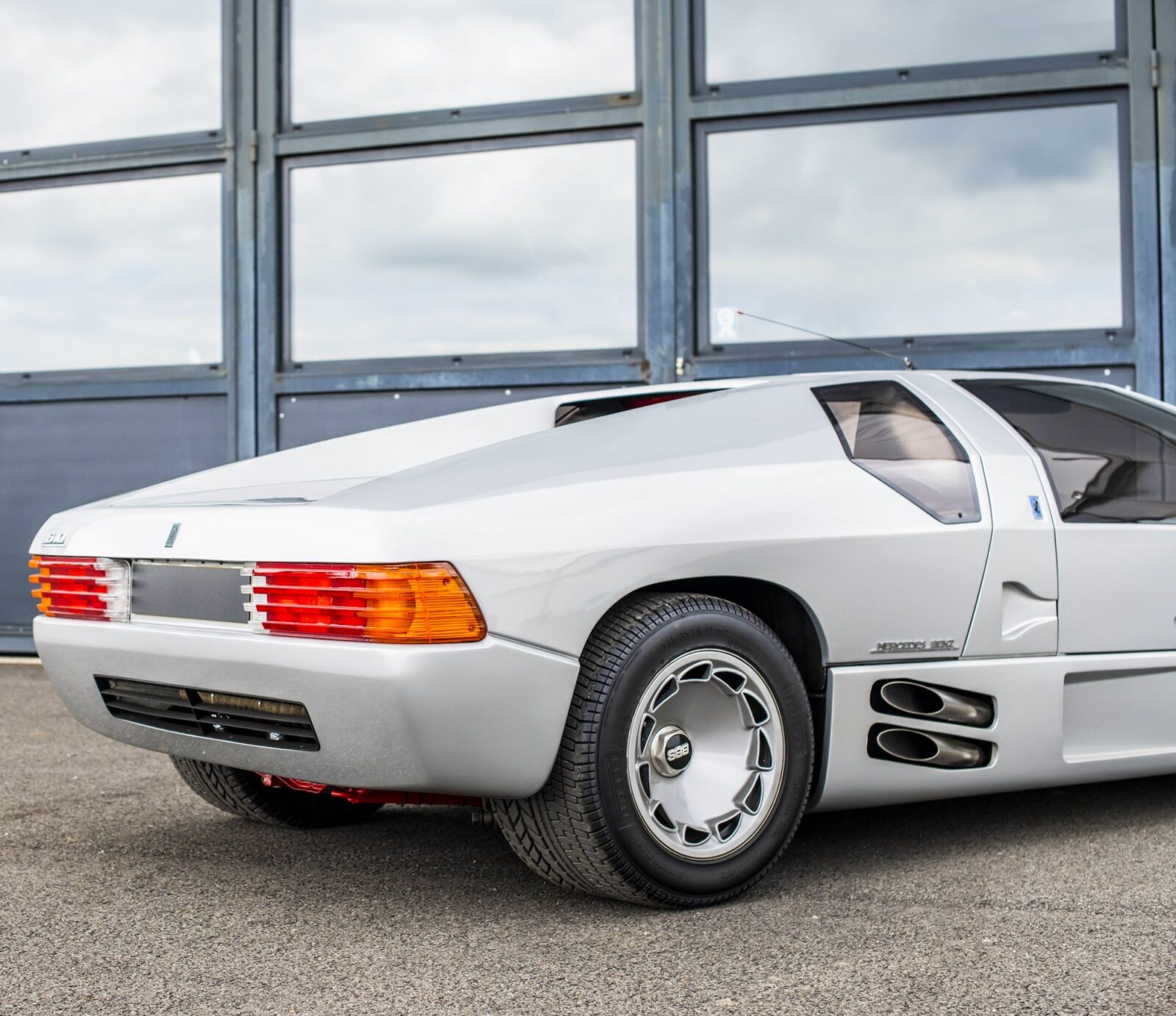 The "Forgotten" German Supercar: The Isdera Imperator 108i