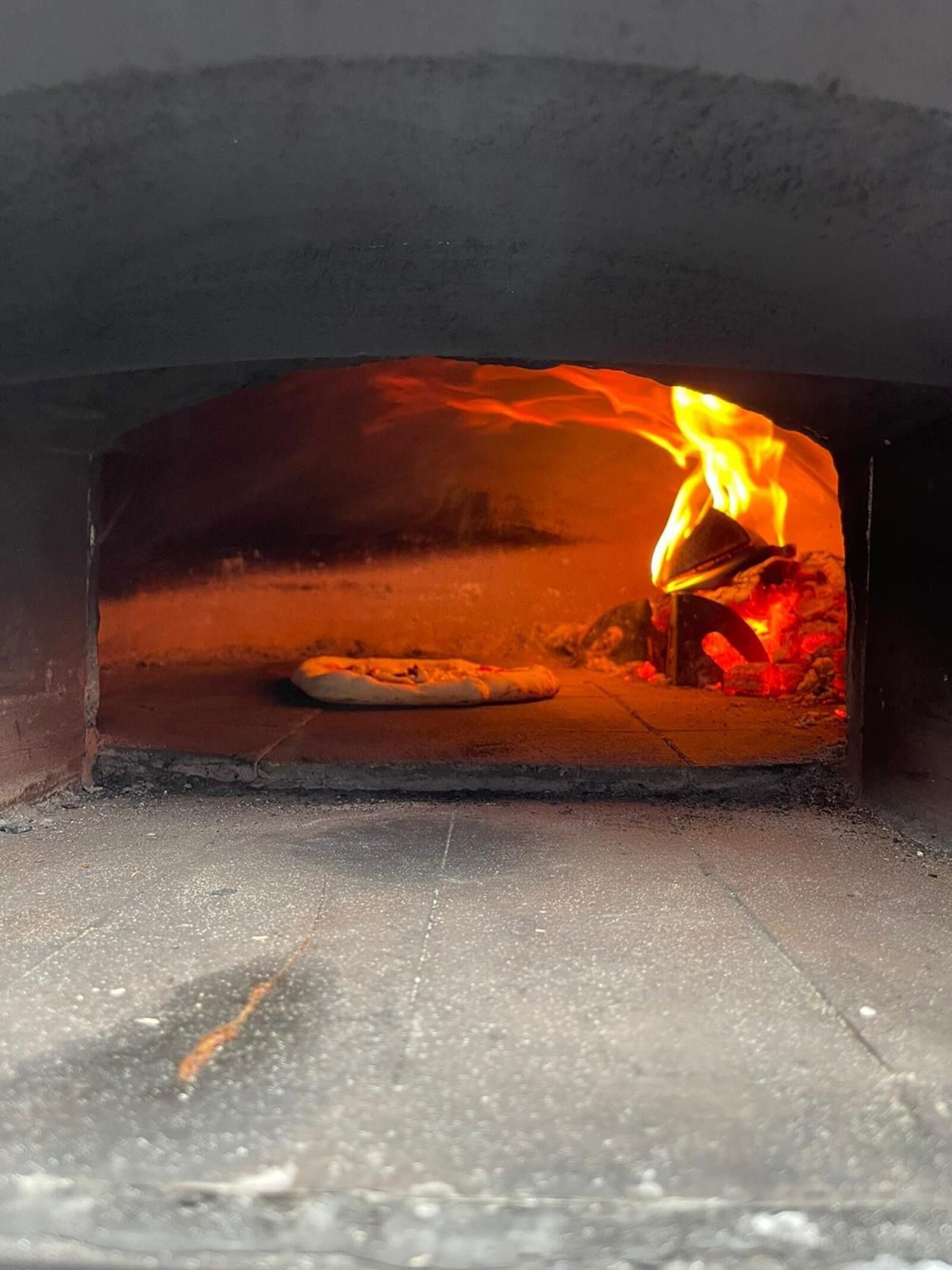 The "Pizza Overland" Land Rover Defender Is For Sale