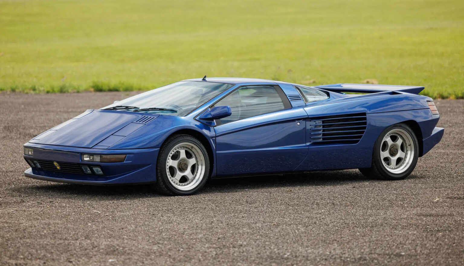 For Sale: A Rare V16-Powered Cizeta V16T Supercar