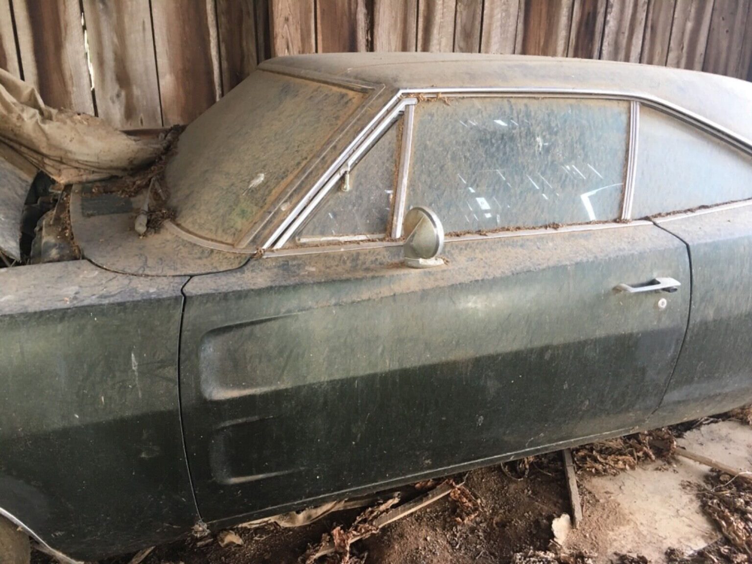Barn Find: A 1968 Dodge Charger Hidden For 43 Years