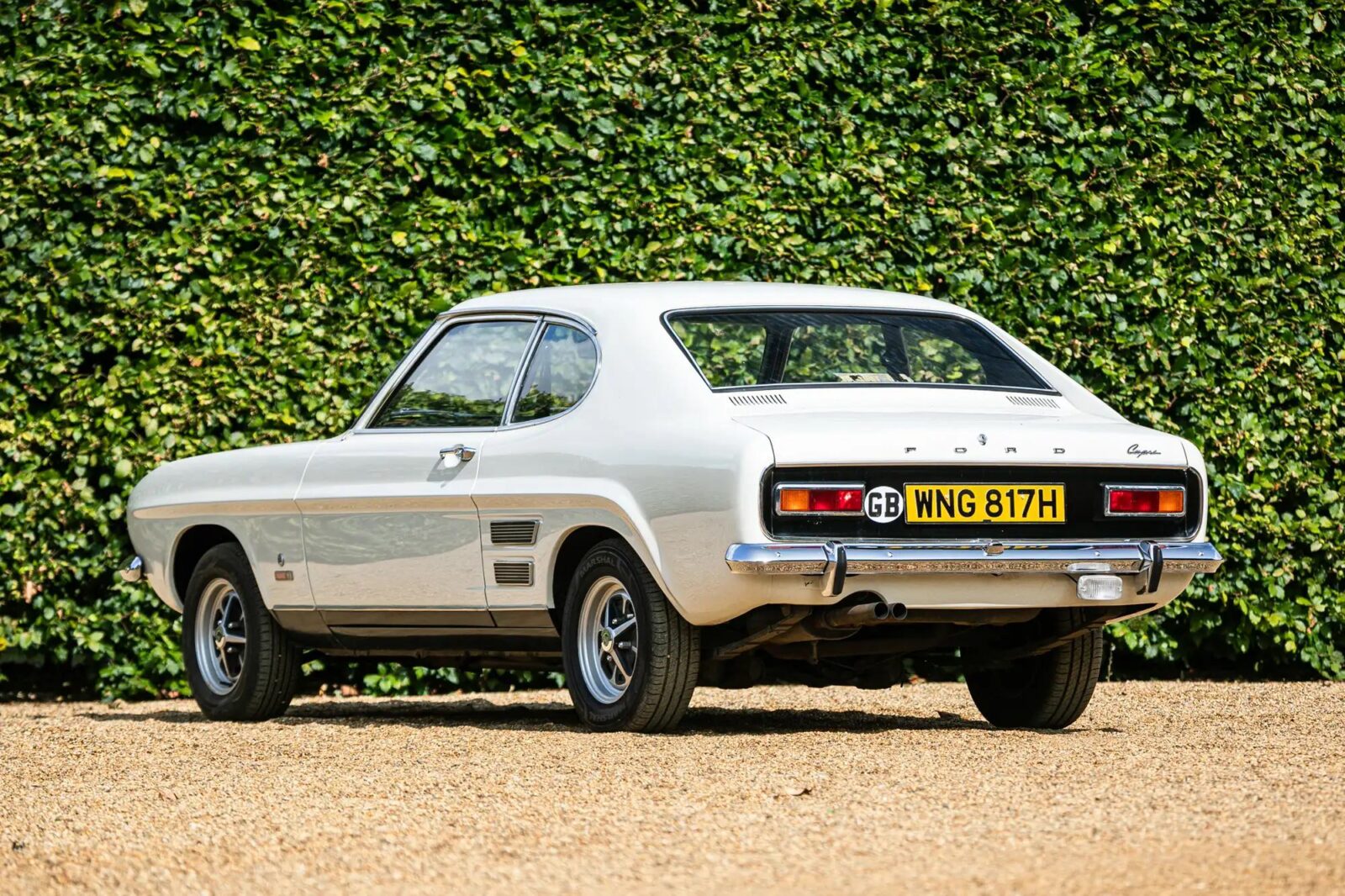 Jamie Oliver Is Selling His Ford Capri 3000GT