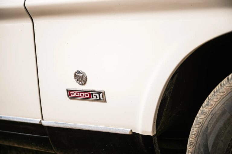 Jamie Oliver Is Selling His Ford Capri 3000GT