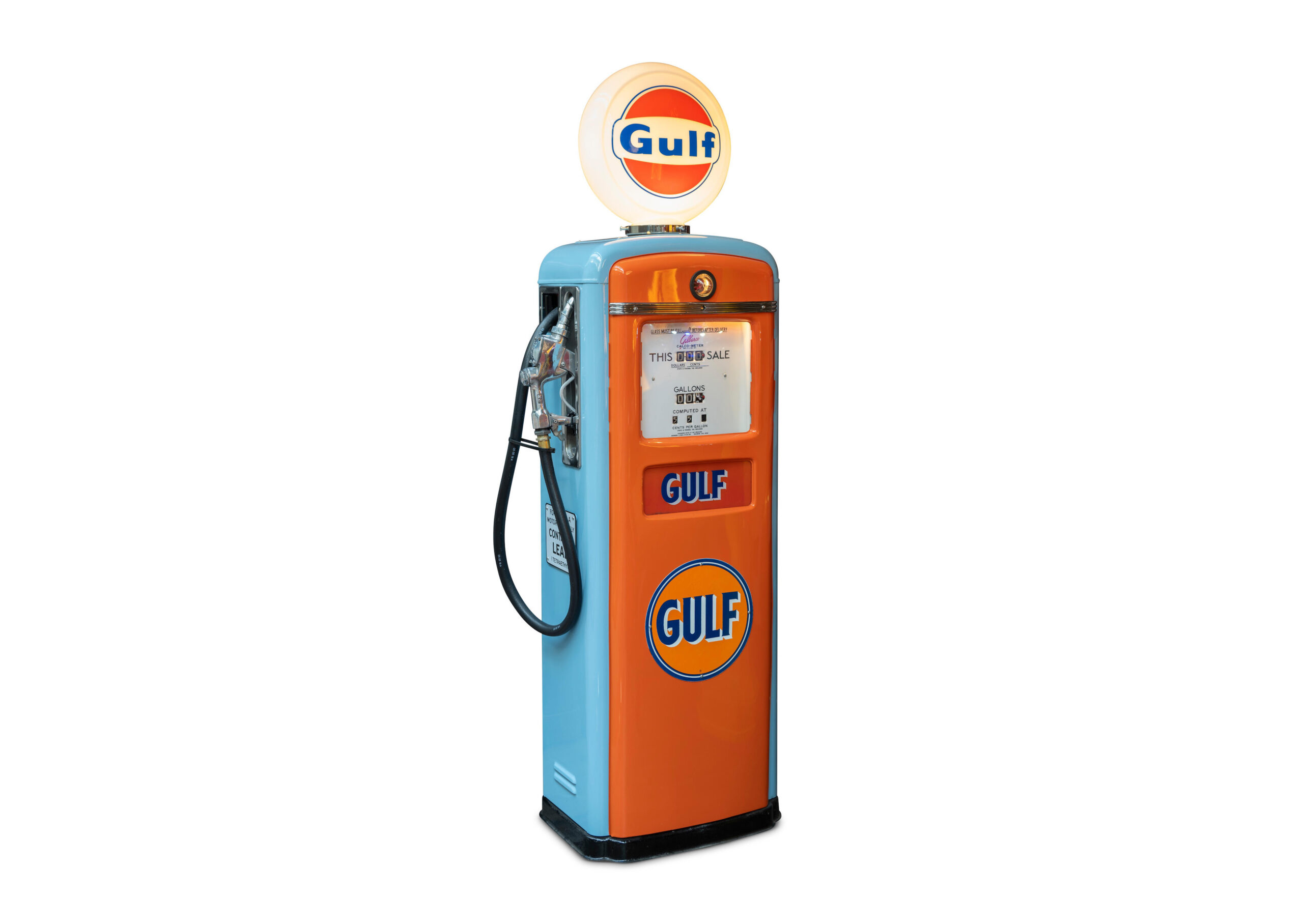 A Restored 1950s Gulf Oil Fuel Pump