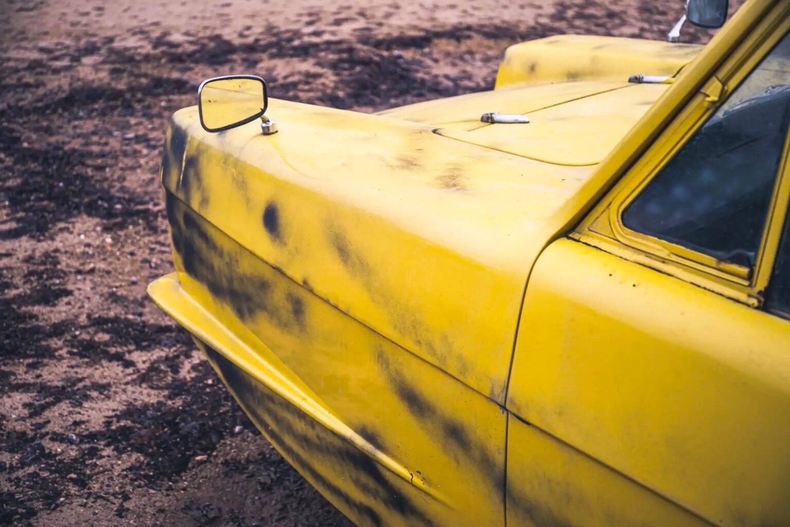 For Sale: A Reliant Regal Supervan From "Only Fools and Horses"