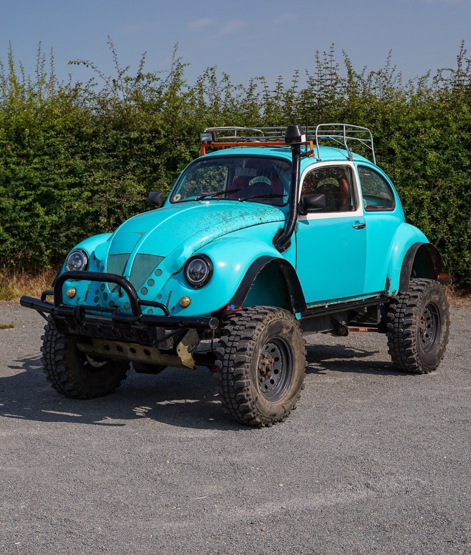 For Sale: A Volkswagen Beetle 4x4 – $5,400 USD