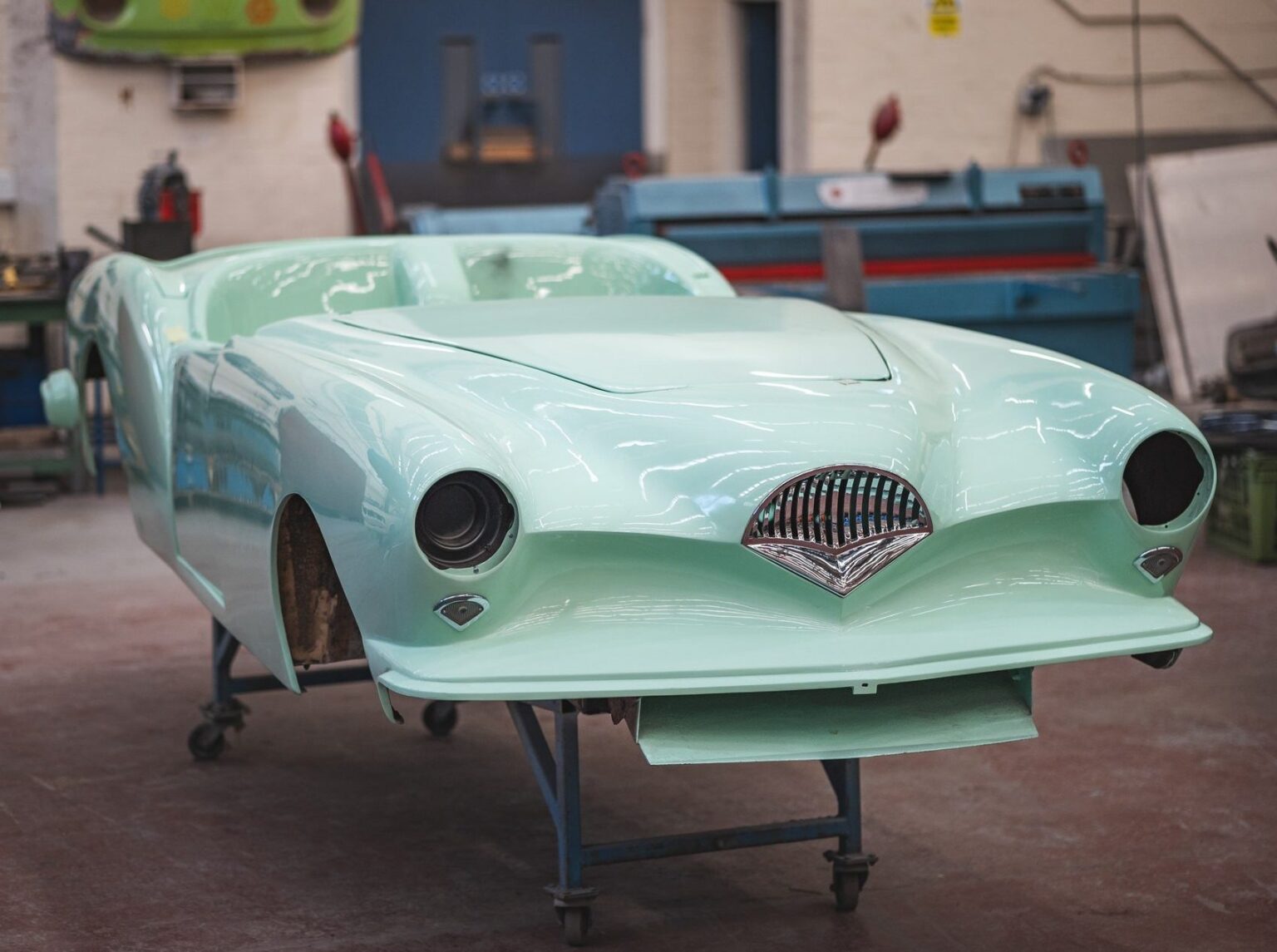 Unusual American Project Car: A Rare Kaiser Darrin