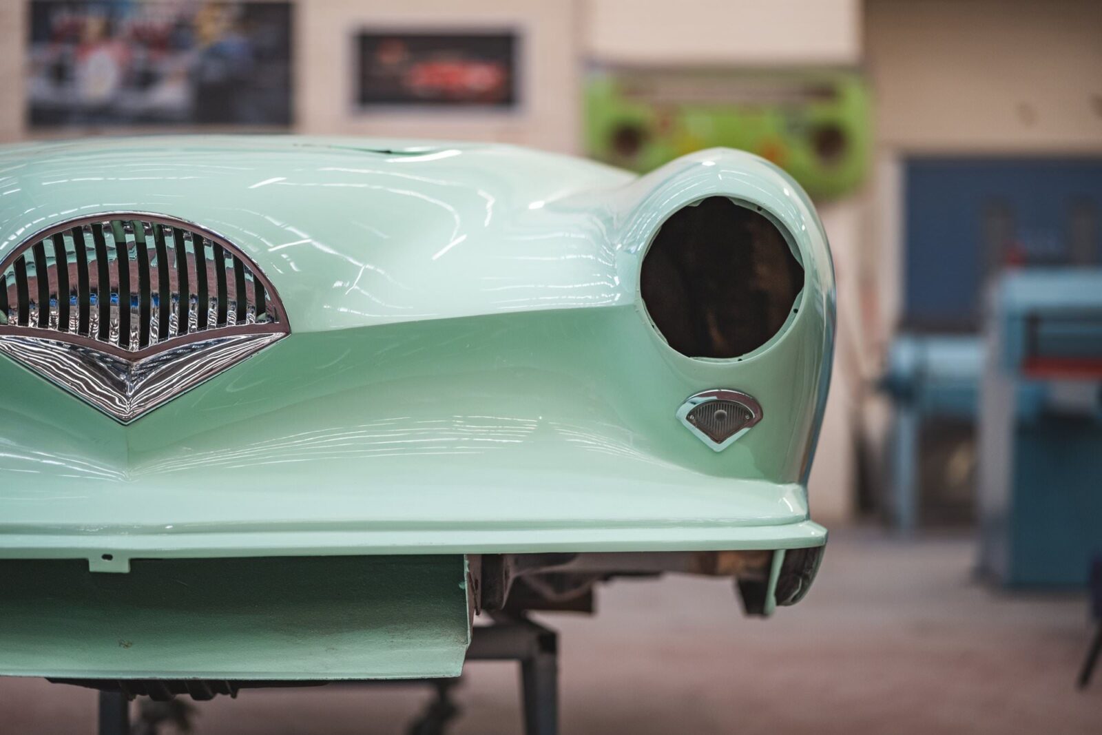 Unusual American Project Car: A Rare Kaiser Darrin