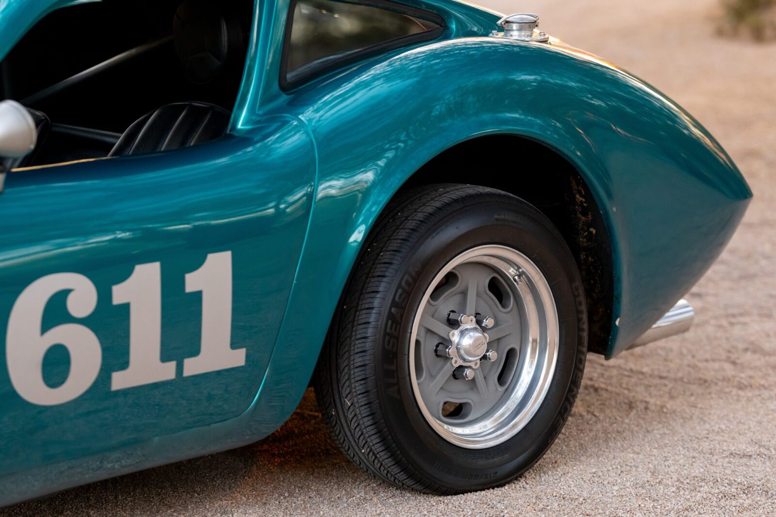 Unusual American Sports Car: The Kellison J6 Panther 4-Speed