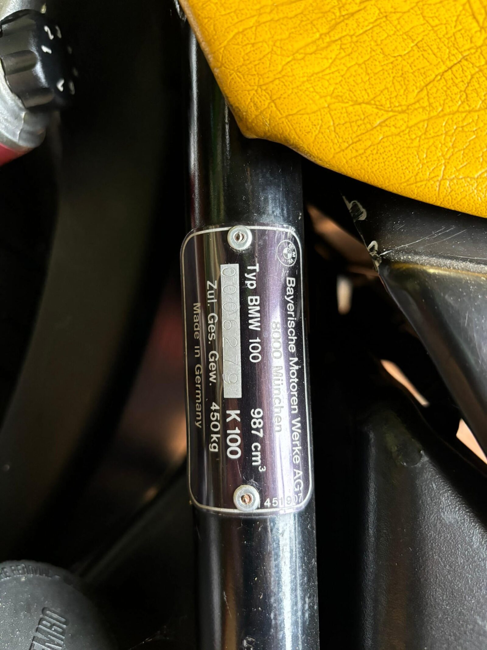 The Revolutionary BMW K100RS "Hossack" – Developed By A McLaren Formula ...