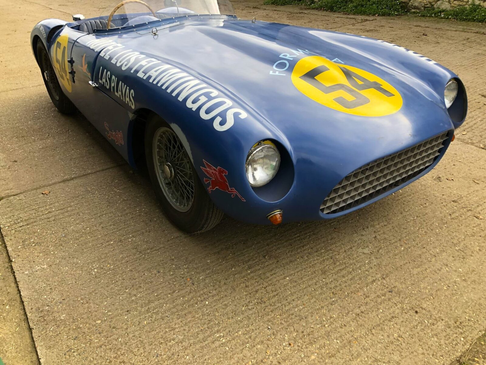 An Affordable 1950s-Style Roadster – The Formosa 236 CM