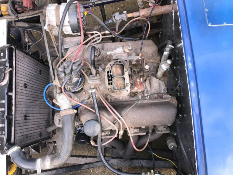 An Affordable 1950s-Style Roadster – The Formosa 236 CM