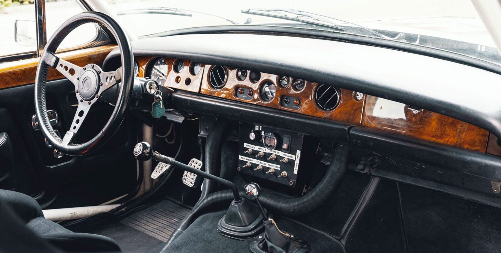 For Sale: The Rolls-Royce 4x4 Paris-Dakar Racer