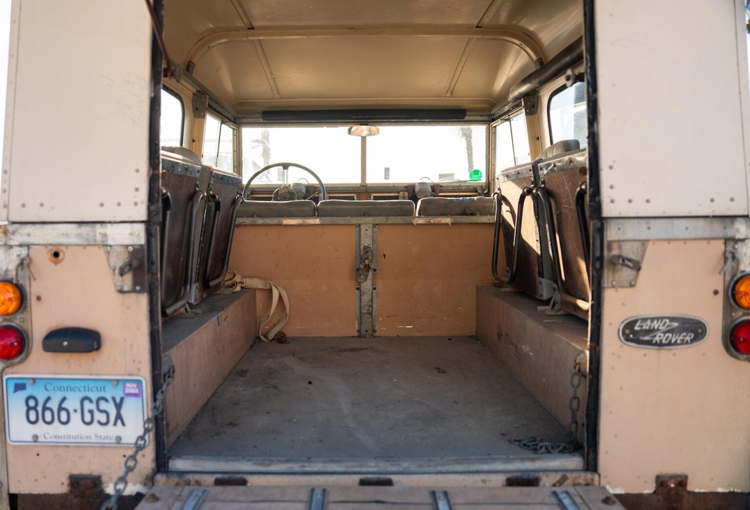 For Sale: Arthur Miller + Marilyn Monroe's 1961 Land Rover Series II