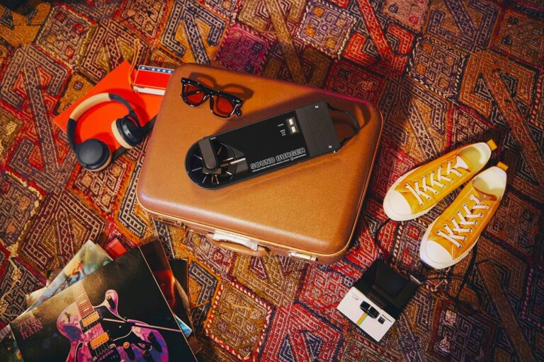 The Sound Burger: An Iconic 1980s Portable Record Player Is Back In ...