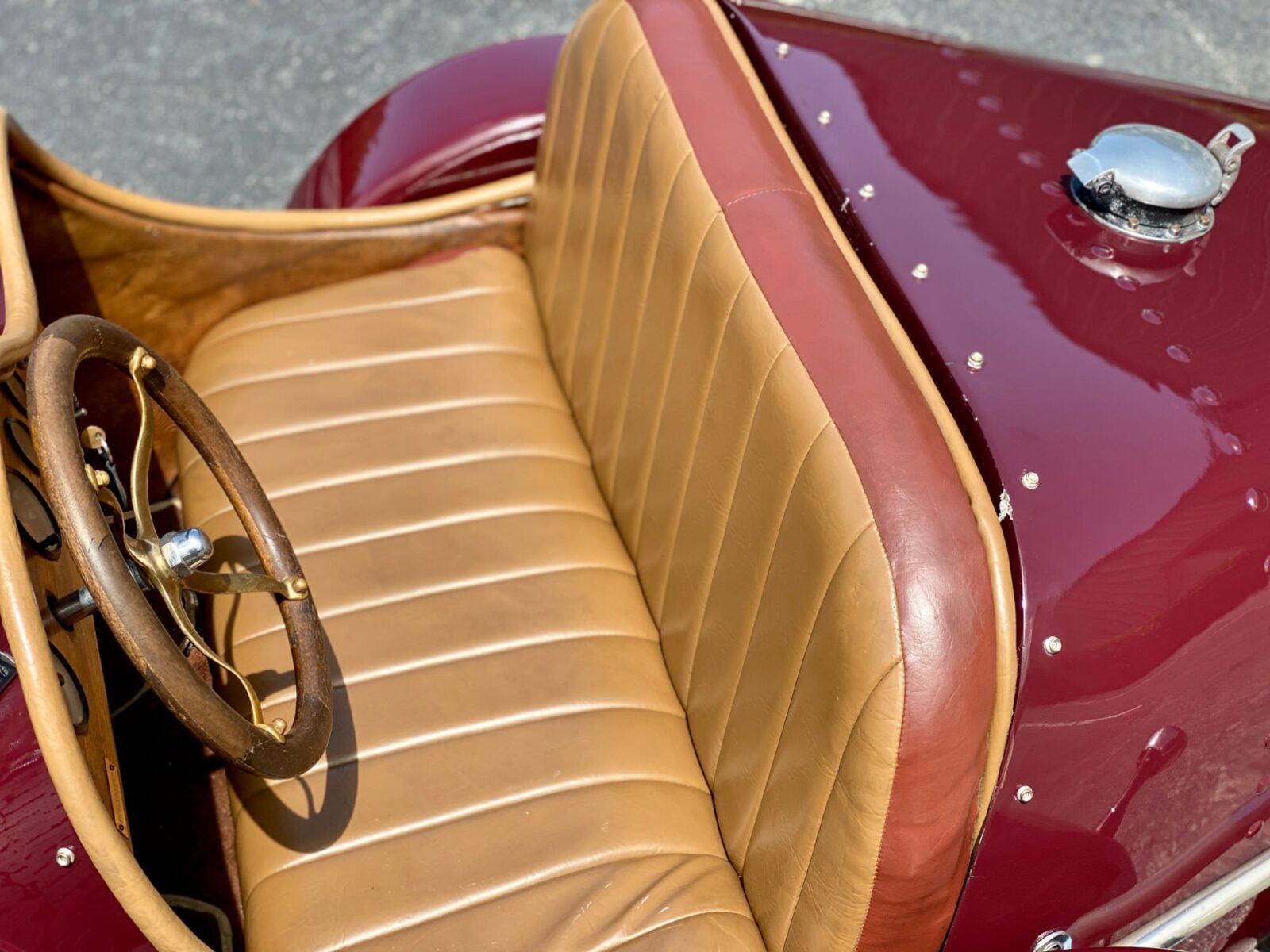 1927 Bugatti Type 27 (Replica) Used By Tom Selleck In "Magnum P.I ...