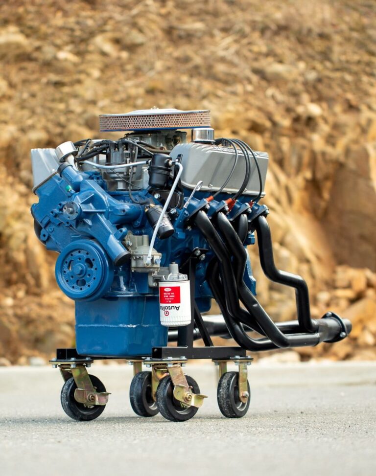 Crate Engine: A Rare Holman-Moody Ford 427 FE 7.0 Liter V8