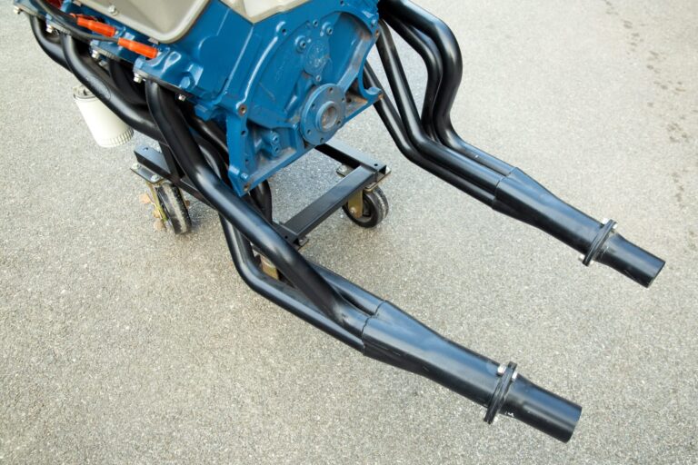 Crate Engine: A Rare Holman-Moody Ford 427 FE 7.0 Liter V8