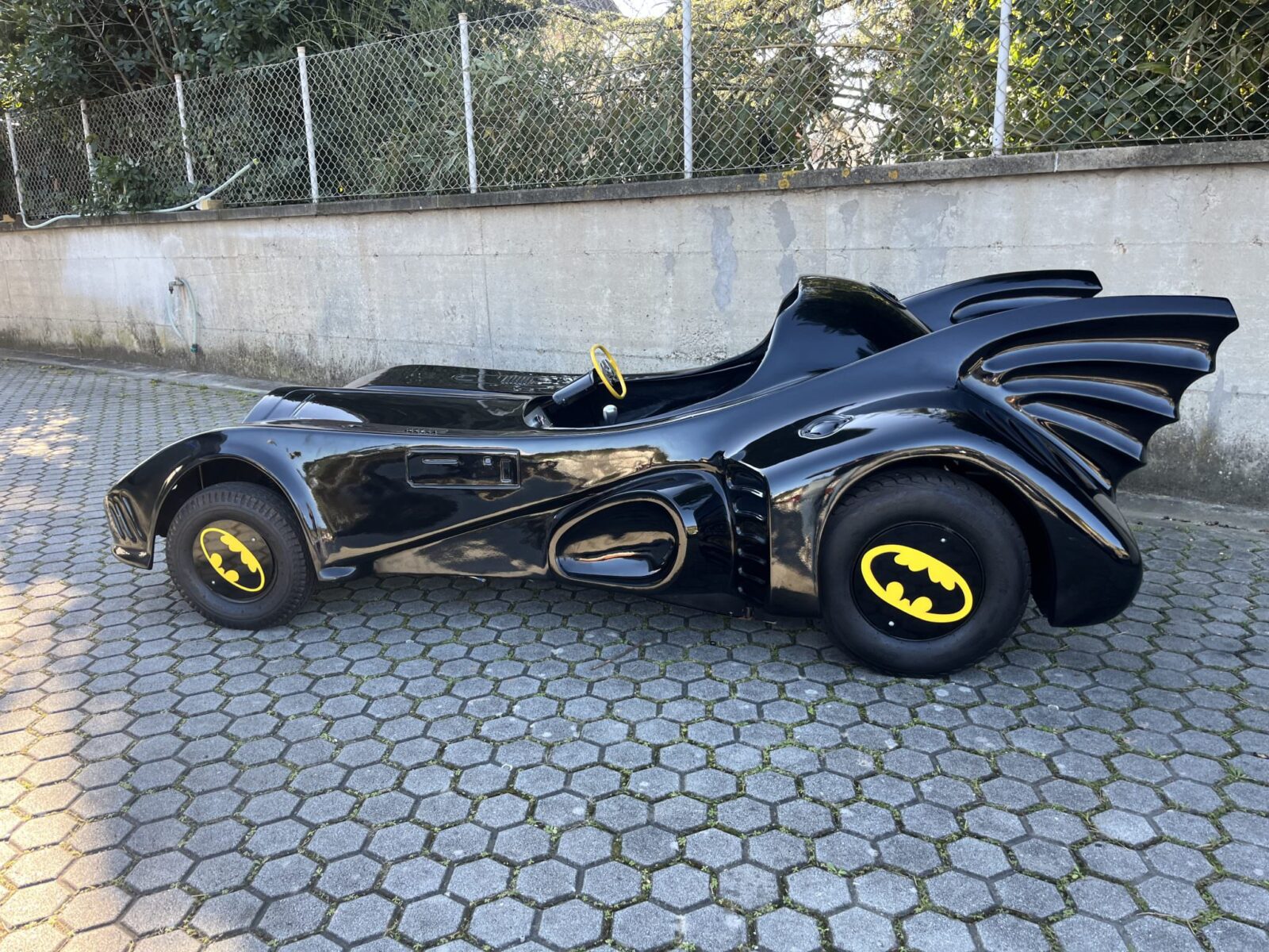 The Italians Built A Fiat-Powered Batmobile. And It's Wonderful.