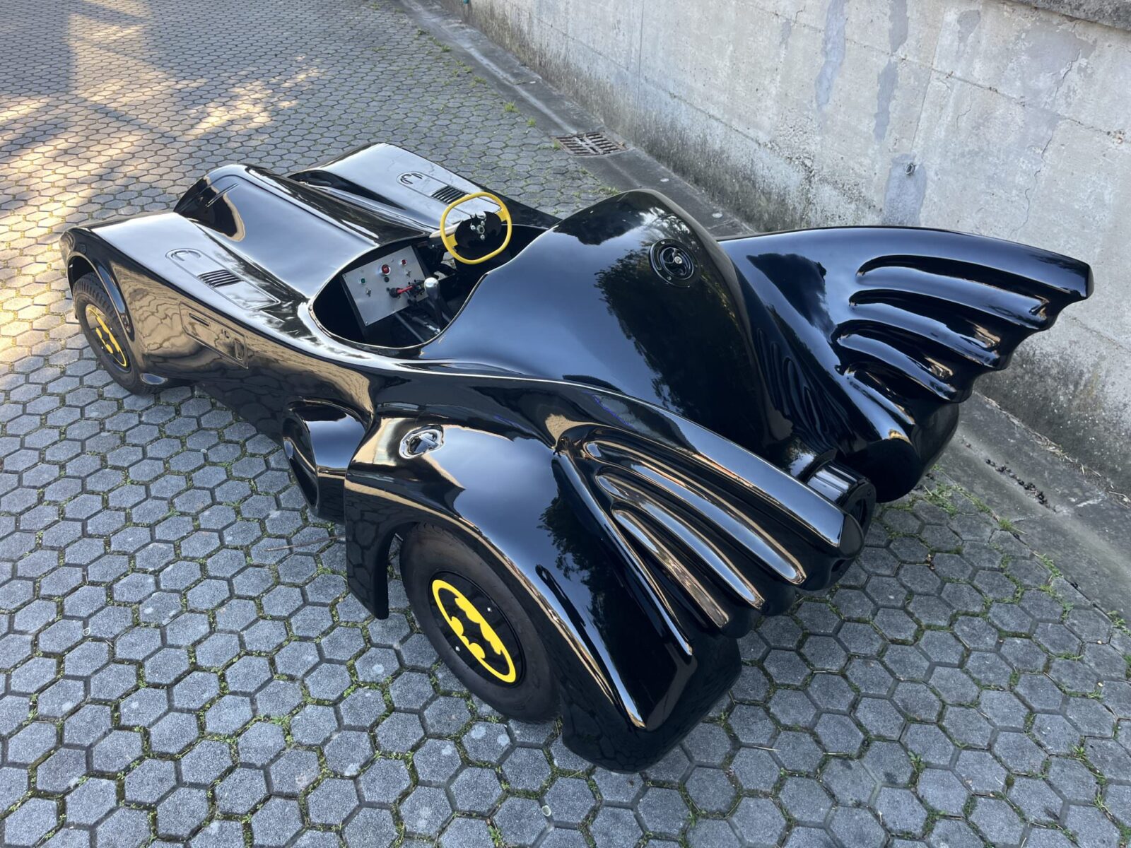 The Italians Built A Fiat-Powered Batmobile. And It's Wonderful.