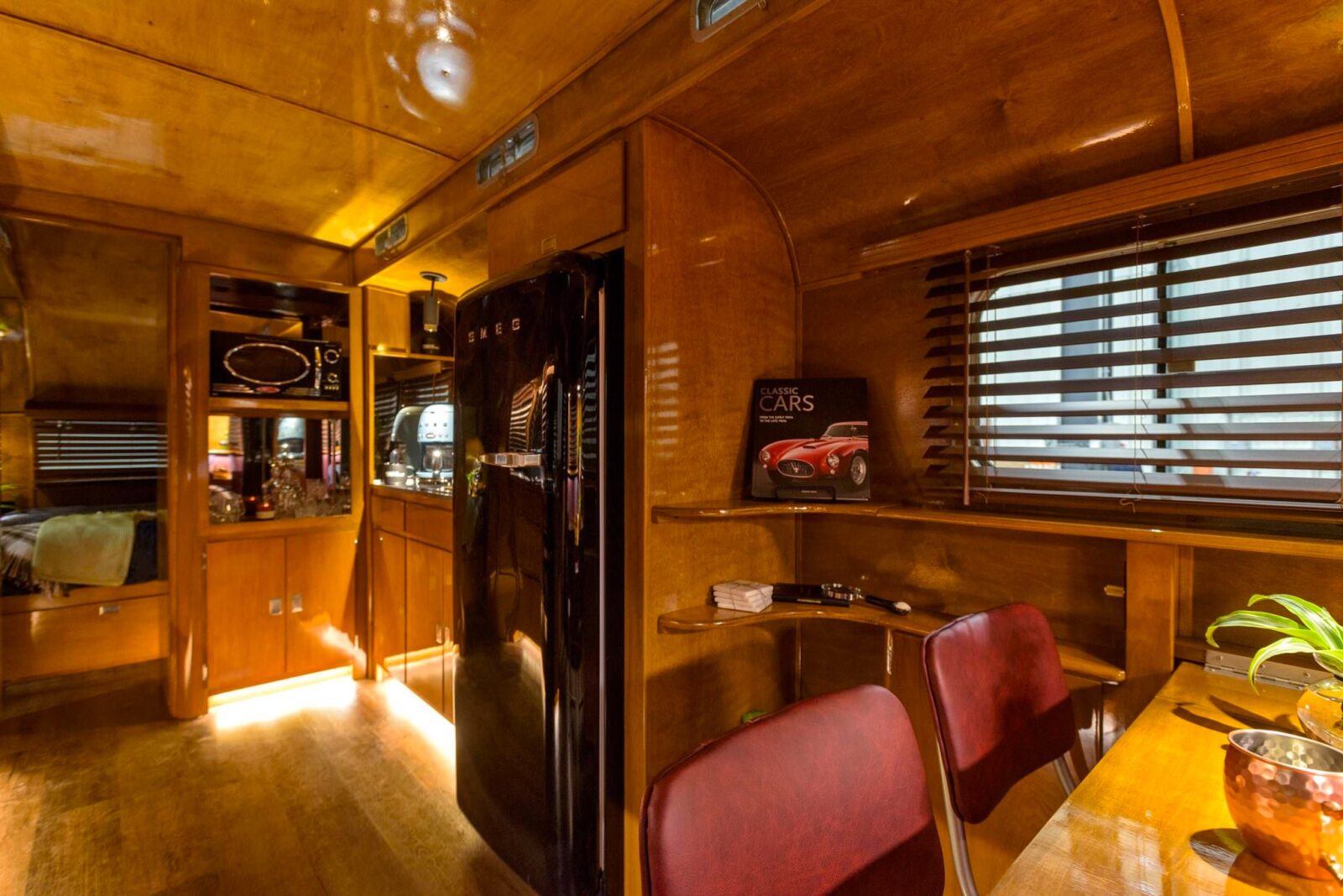 A Beautifully Restored 1947 Westcraft Sequoia 28′ Travel Trailer