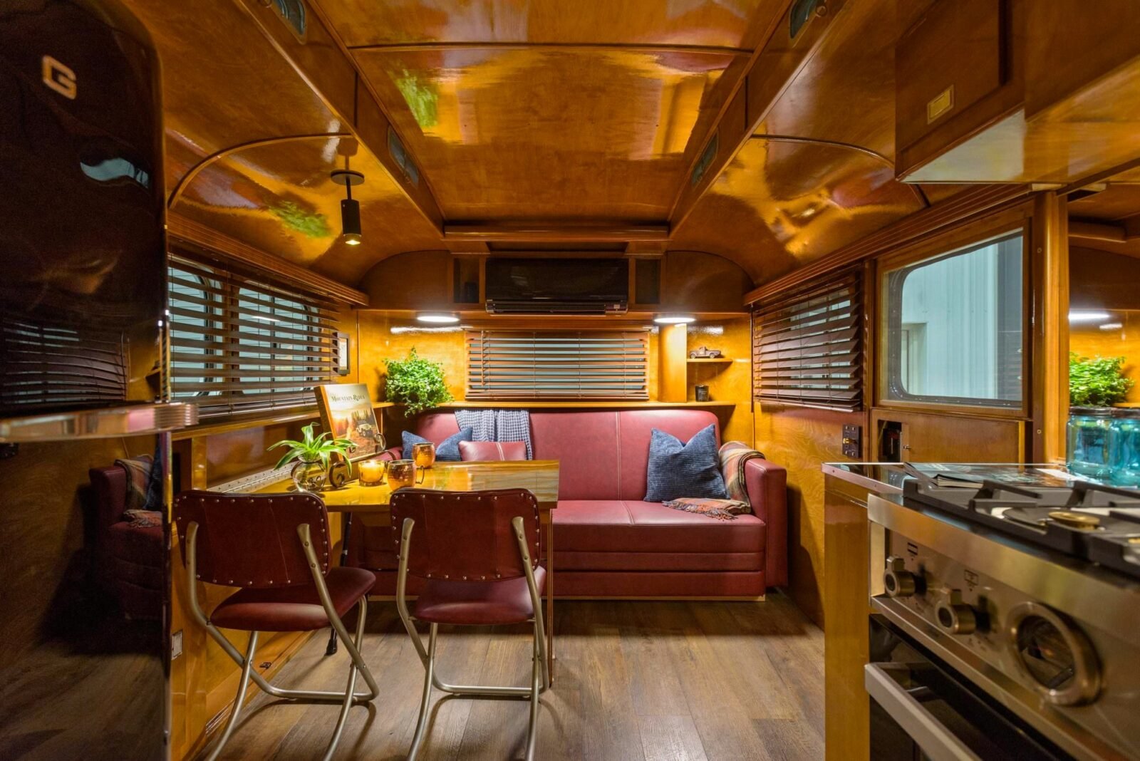 A Beautifully Restored 1947 Westcraft Sequoia 28′ Travel Trailer