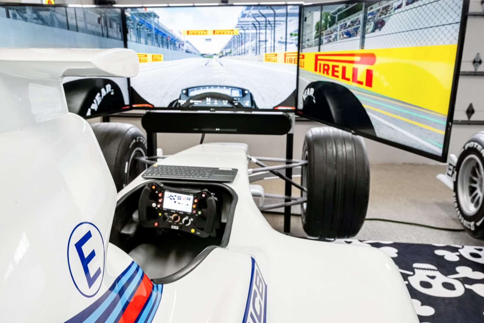 For Sale: A Martini Williams-Style Formula 1 Simulator