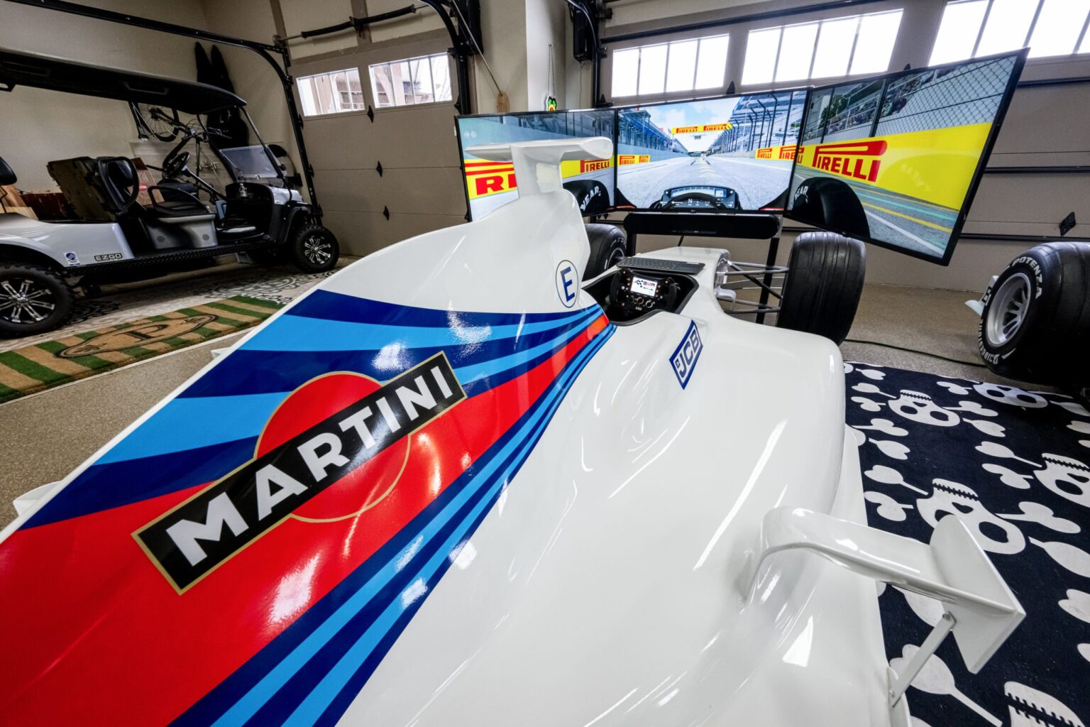 For Sale: A Martini Williams-Style Formula 1 Simulator