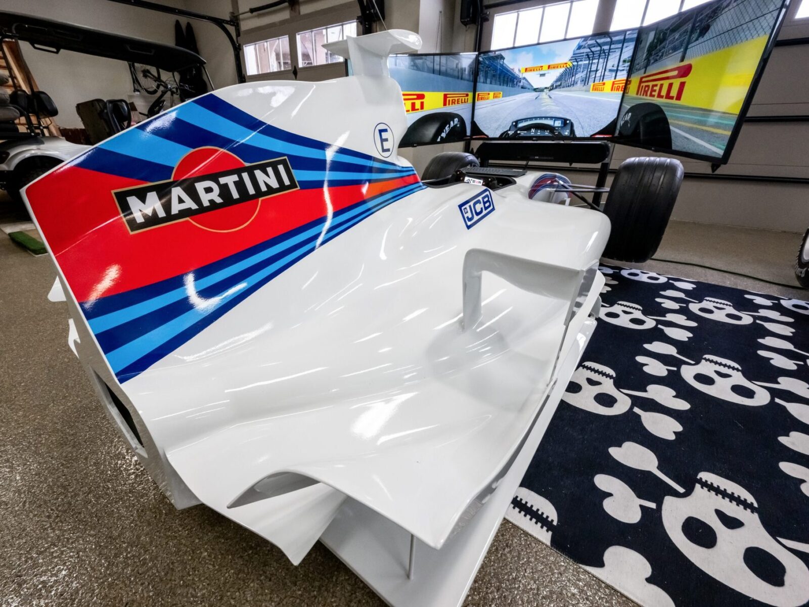 For Sale: A Martini Williams-Style Formula 1 Simulator
