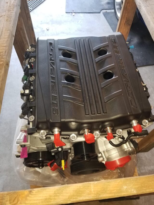 For Sale: A 755 BHP Supercharged Chevrolet LT5 Crate Engine