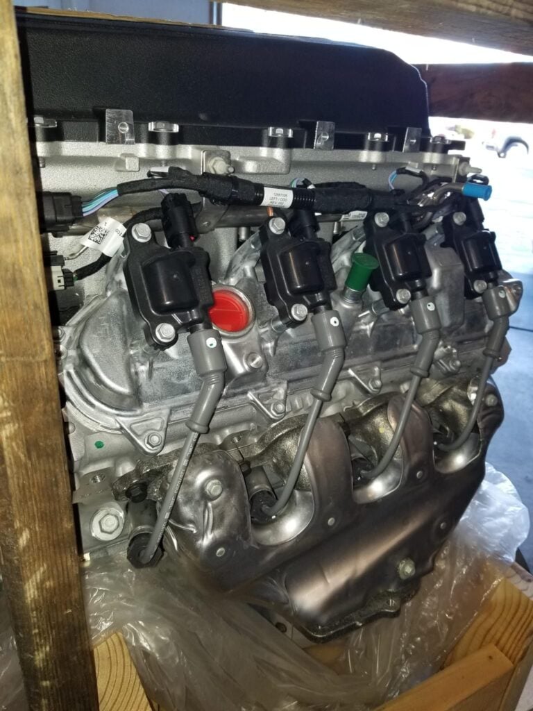 For Sale: A 755 BHP Supercharged Chevrolet LT5 Crate Engine