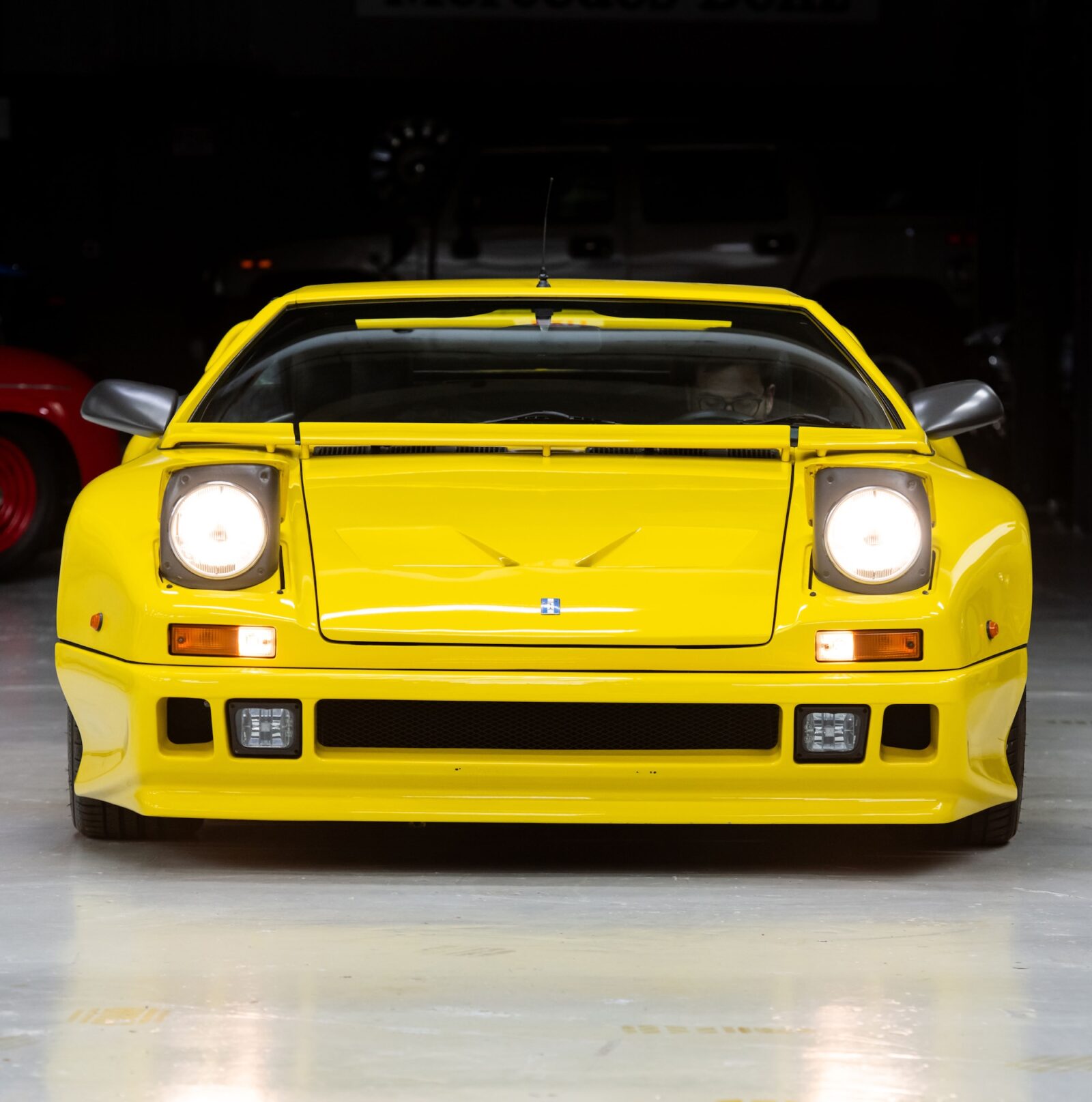 The Forgotten 1990s Supercar: The Rare De Tomaso Pantera 90 Si