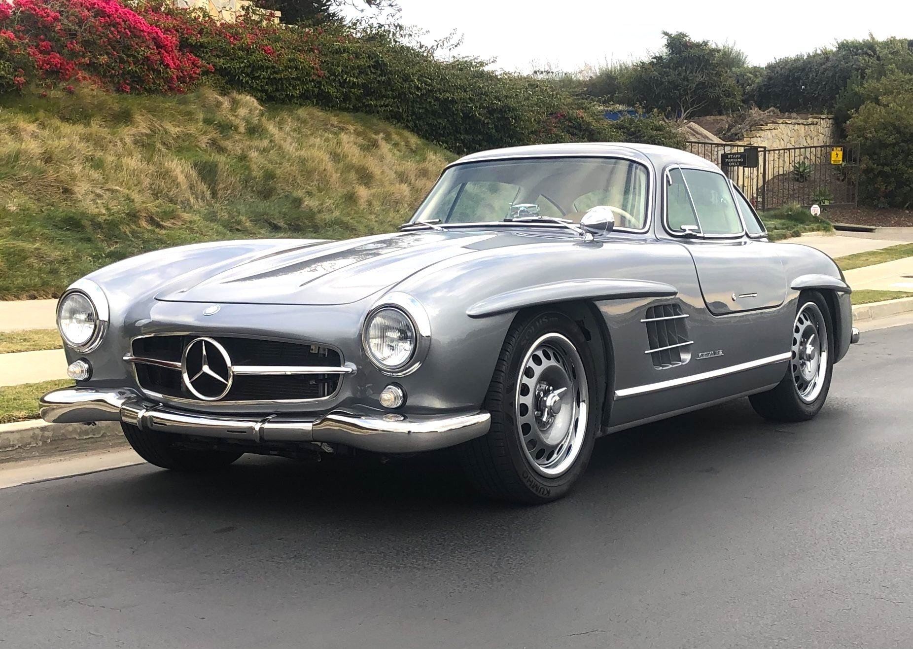 300SL Gullwing Conversion! A Rebodied 2001 Mercedes SLK320