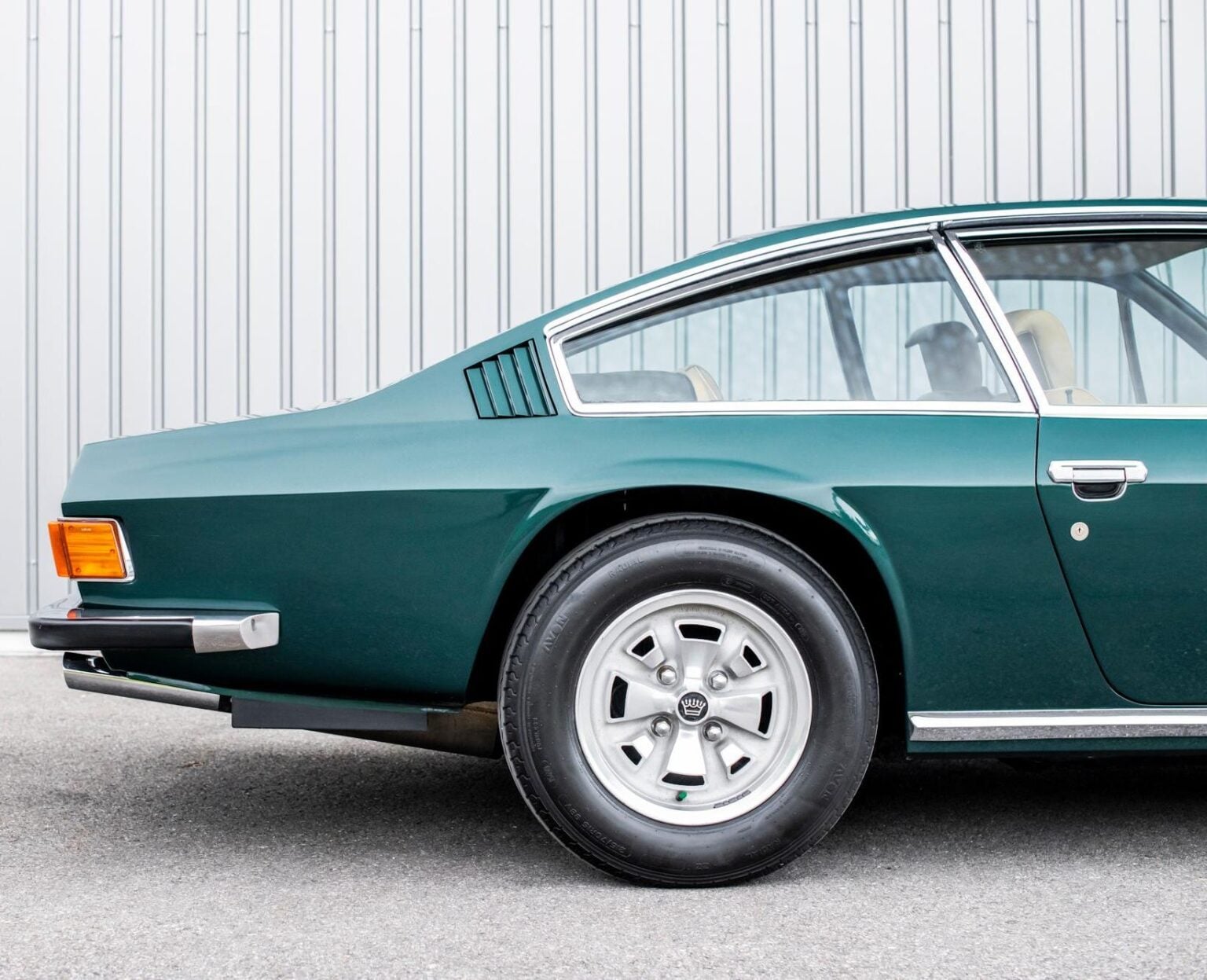 A Rare Muscle Car From Switzerland: The Monteverdi High Speed 375L