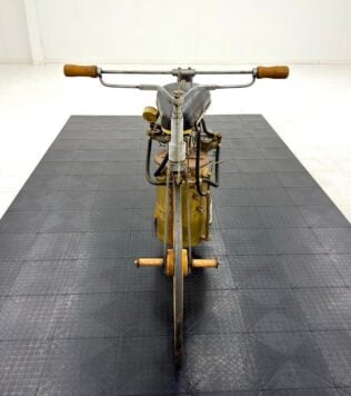 Never Pay For Gas Again: An 1860s-Style Steam Powered Motorcycle