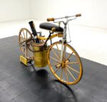 Never Pay For Gas Again: An 1860s-Style Steam Powered Motorcycle