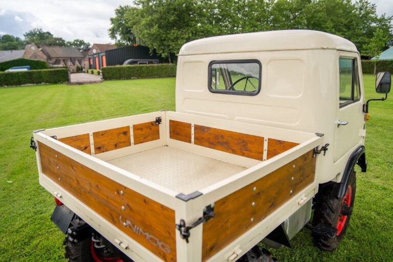 Extremely Rare 4x4: A "Frog-Eye" 1955 Unimog 401 Westfalia