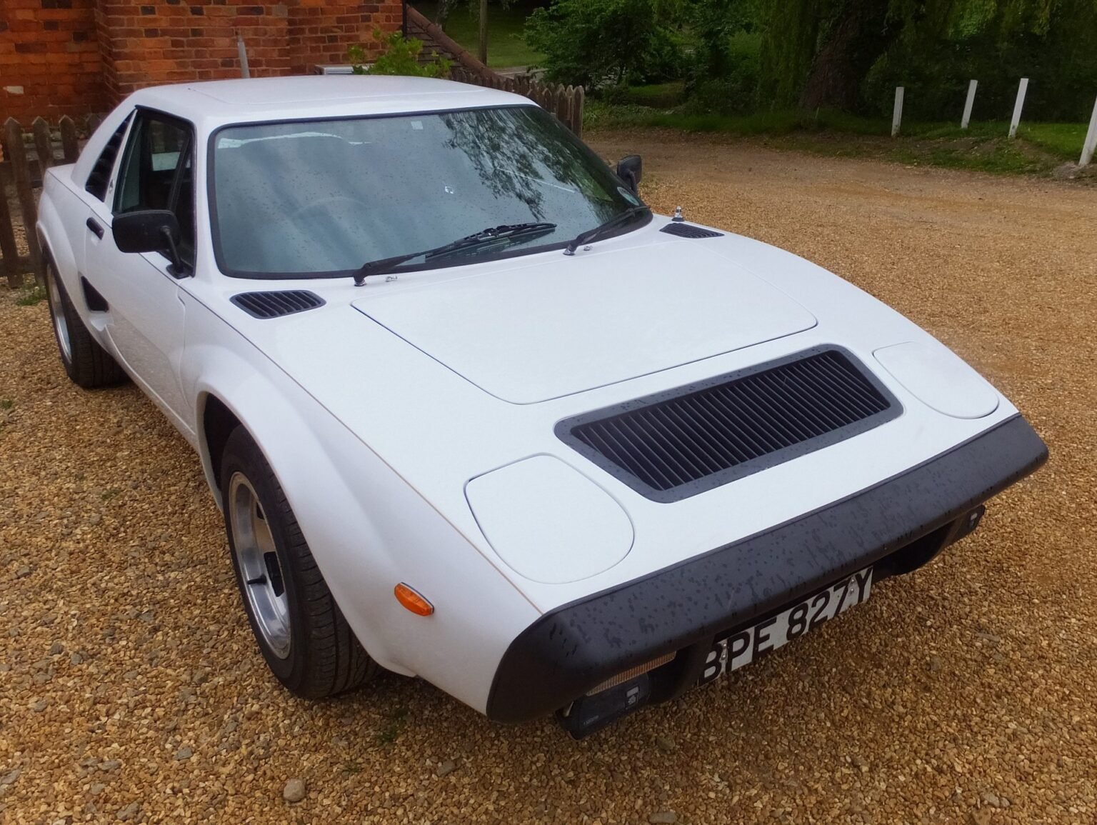 A Forgotten Mid-Engined Sports Car: The Rare AC 3000ME